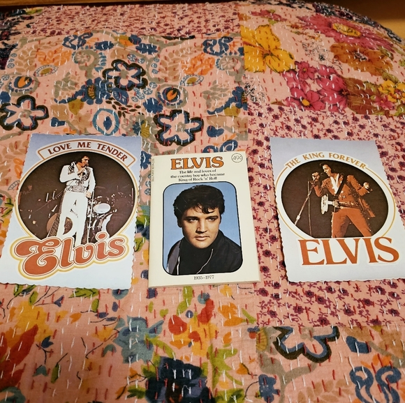 elvis | Other | 975 Elvis Postcard Booklet Lot Vintage | Poshmark